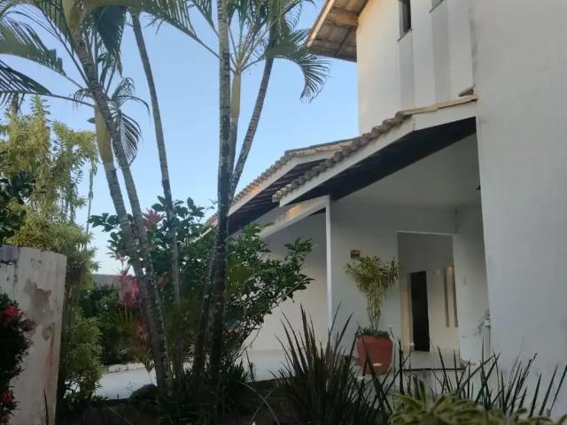 Casa / Sobrado em Condomínio para Venda em Lauro de Freitas/BA Buraquinho 4 Quartos