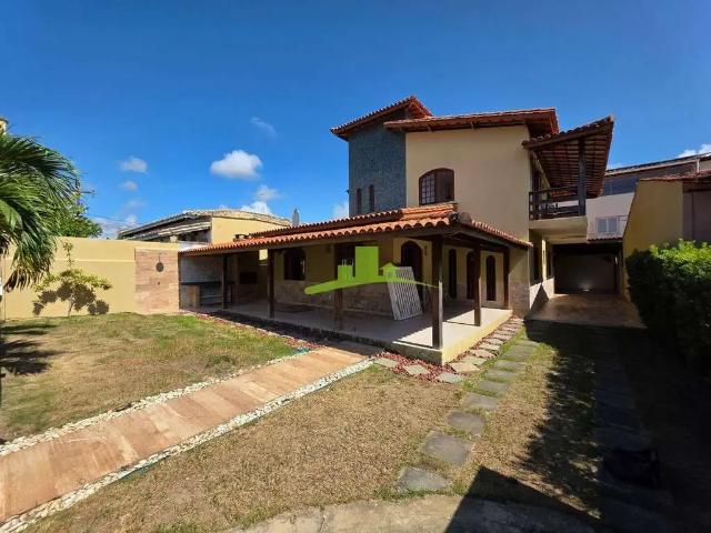 Casa / Sobrado em Condomínio para Venda em Lauro de Freitas/BA Buraquinho 5 Quartos