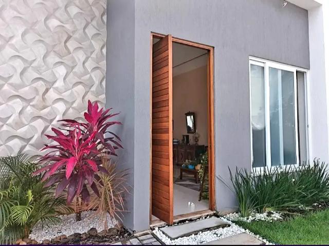 Casa / Sobrado em Condomínio para Venda em Lauro de Freitas/BA Caixa D'Água 3 Quartos