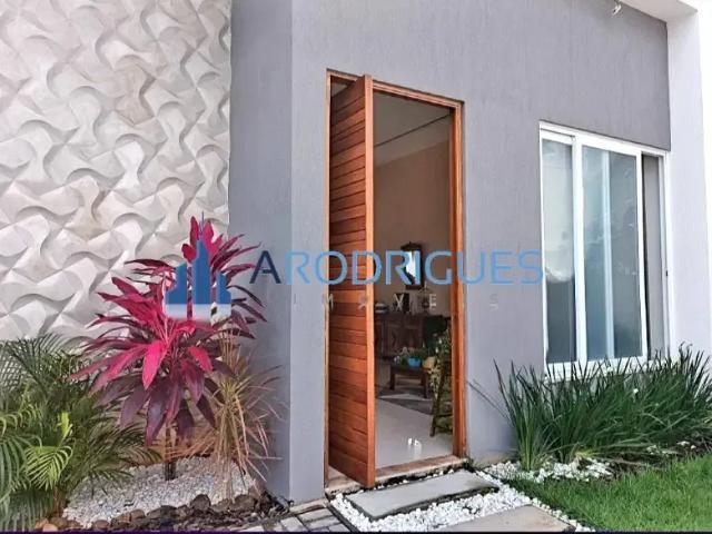 Casa / Sobrado em Condomínio para Venda em Lauro de Freitas/BA Caixa D'Água 3 Quartos