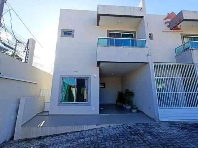 Casa / Sobrado em Condomínio para Venda em Lauro de Freitas/BA Centro 3 Quartos