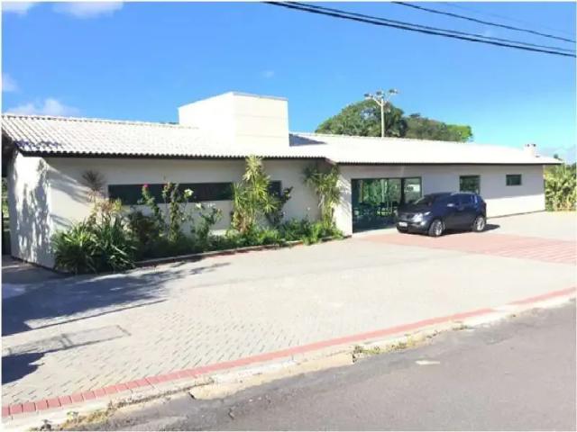 Casa / Sobrado em Condomínio para Venda em Lauro de Freitas/BA Estrada do Coco 5 Quartos