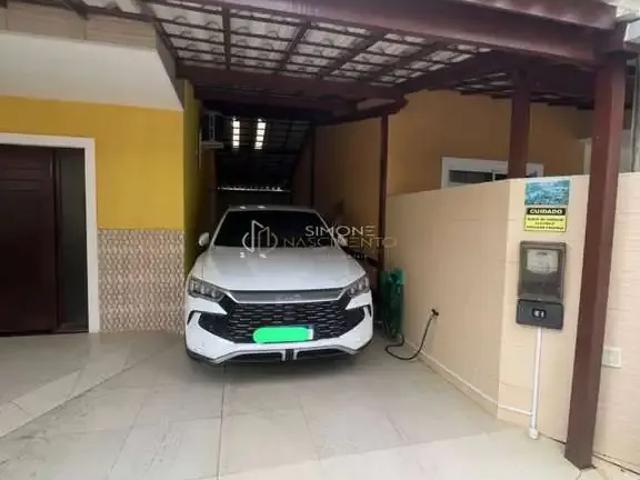 Casa / Sobrado em Condomínio para Venda em Lauro de Freitas/BA Ipitanga 4 Quartos
