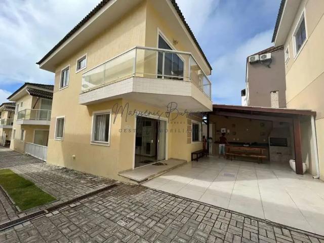 Casa / Sobrado em Condomínio para Venda em Lauro de Freitas/BA Ipitanga 4 Quartos