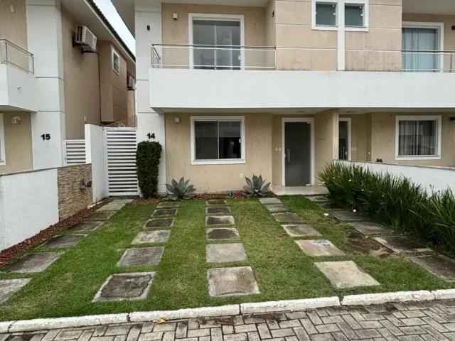 Casa / Sobrado em Condomínio para Venda em Lauro de Freitas/BA Ipitanga 3 Quartos