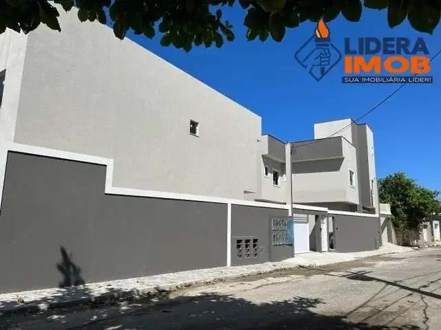 Casa / Sobrado em Condomínio para Venda em Lauro de Freitas/BA Ipitanga 3 Quartos