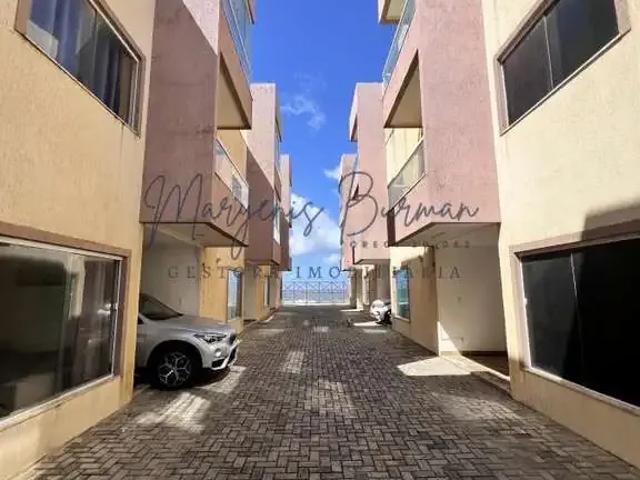 Casa / Sobrado em Condomínio para Venda em Lauro de Freitas/BA Ipitanga 3 Quartos
