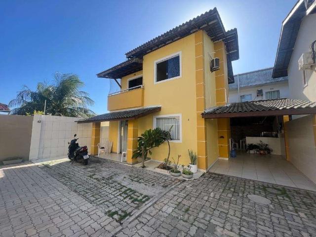 Casa / Sobrado em Condomínio para Venda em Lauro de Freitas/BA Ipitanga 3 Quartos