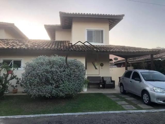 Casa / Sobrado em Condomínio para Venda em Lauro de Freitas/BA Pitangueiras 3 Quartos