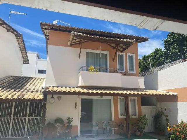 Casa / Sobrado em Condomínio para Venda em Lauro de Freitas/BA Pitangueiras 4 Quartos