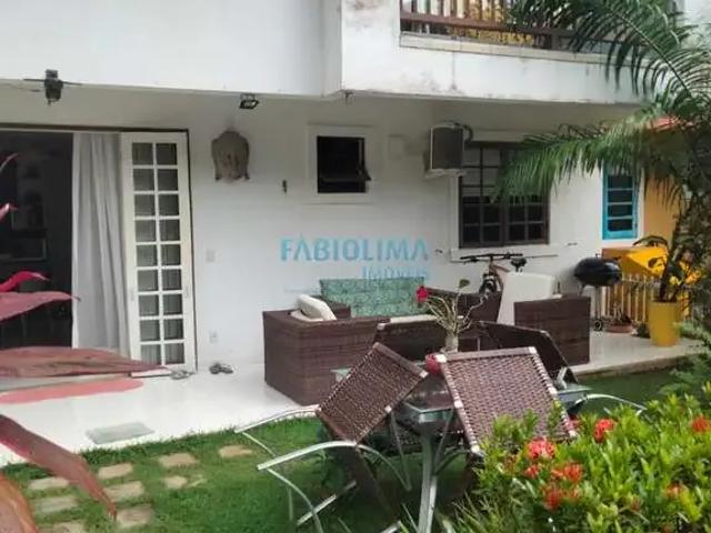 Casa / Sobrado em Condomínio para Venda em Lauro de Freitas/BA Portão 3 Quartos