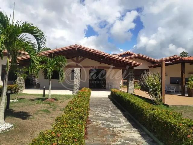 Casa / Sobrado em Condomínio para Venda em Lauro de Freitas/BA Portão 5 Quartos