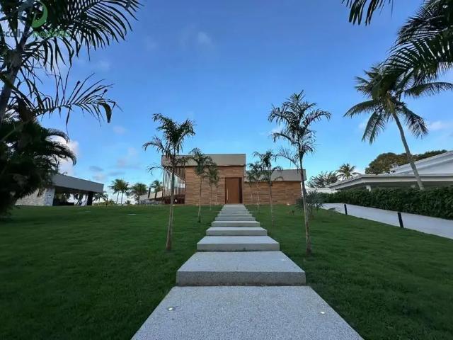 Casa / Sobrado em Condomínio para Venda em Lauro de Freitas/BA Portão 6 Quartos