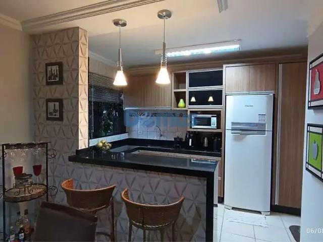 Casa / Sobrado em Condomínio para Venda em Londrina/PR Coliseu 2 Quartos