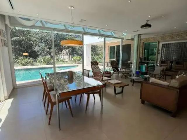Casa / Sobrado em Condomínio para Venda em Londrina/PR Condomínio Royal Golf Residence 1 Quartos