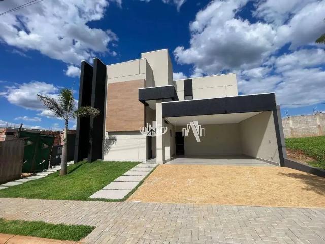 Casa / Sobrado em Condomínio para Venda em Londrina/PR Cidade Industrial 4 Quartos