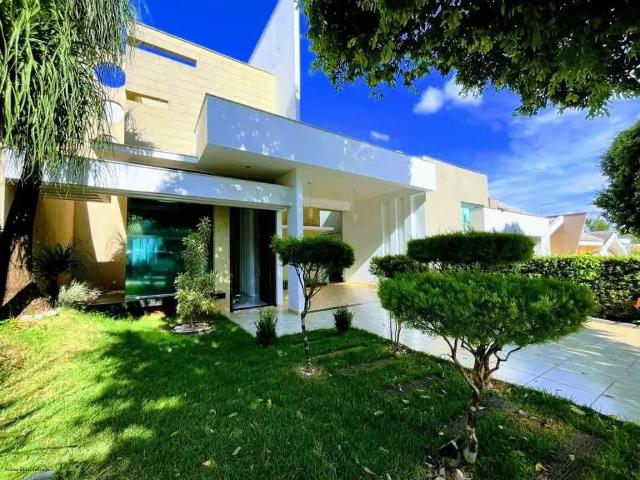 Casa / Sobrado em Condomínio para Venda em Londrina/PR Aragarça 3 Quartos
