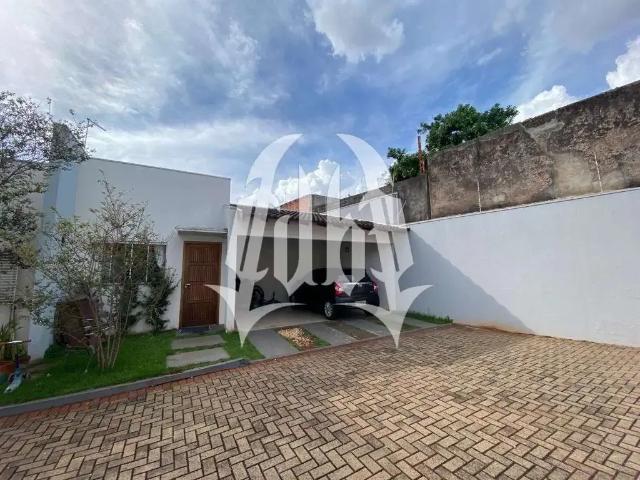 Casa / Sobrado em Condomínio para Venda em Londrina/PR Aragarça 3 Quartos