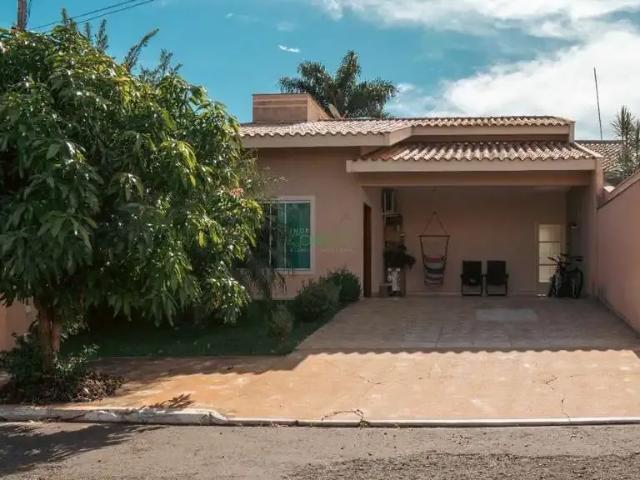 Casa / Sobrado em Condomínio para Venda em Londrina/PR Bandeirantes 3 Quartos