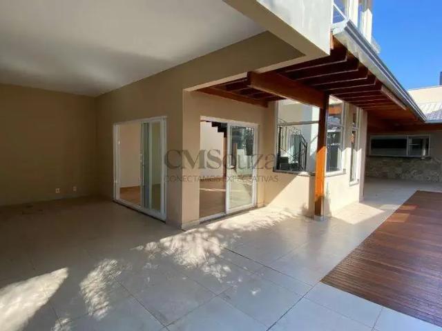 Casa / Sobrado em Condomínio para Venda em Londrina/PR Esperança 6 Quartos
