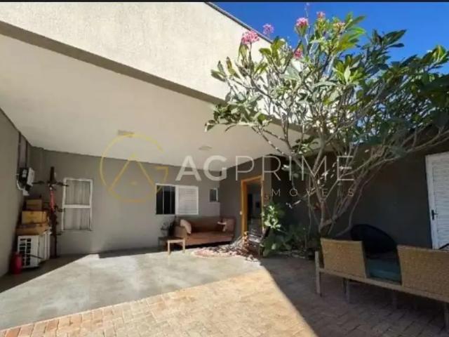 Casa / Sobrado em Condomínio para Venda em Londrina/PR Industrial 3 Quartos