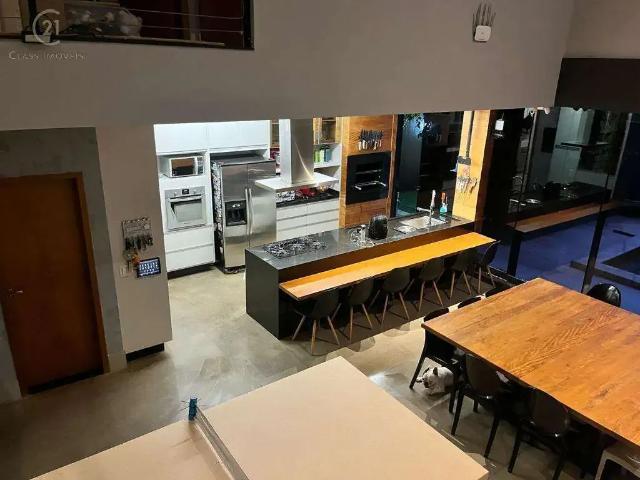 Casa / Sobrado em Condomínio para Venda em Londrina/PR Industrial 3 Quartos