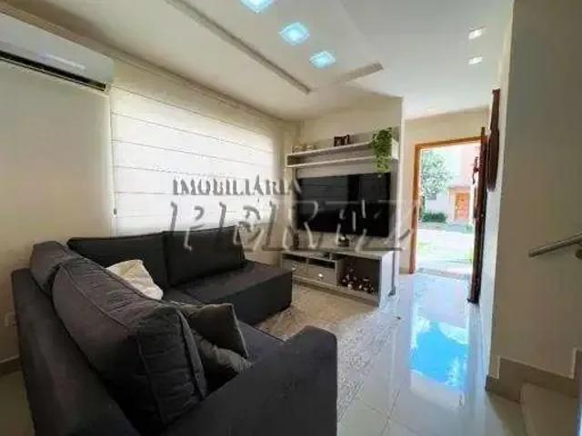 Casa / Sobrado em Condomínio para Venda em Londrina/PR Jardim Jockey Club 3 Quartos