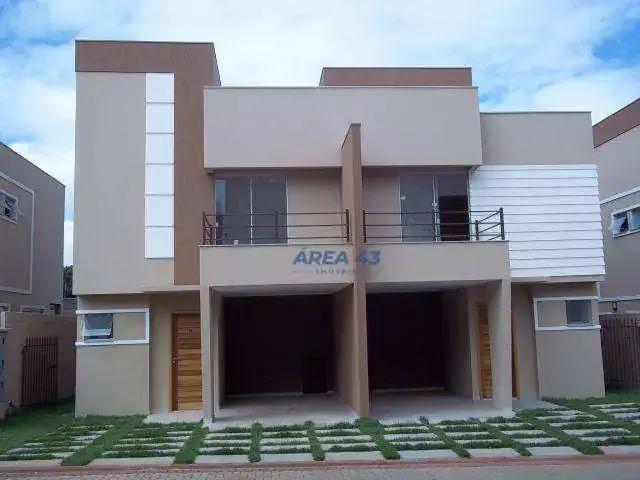 Casa / Sobrado em Condomínio para Venda em Londrina/PR Jardim Jockey Club 3 Quartos