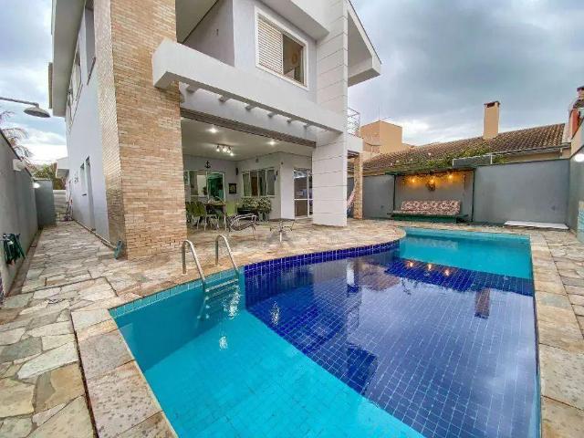 Casa / Sobrado em Condomínio para Venda em Londrina/PR Operária 4 Quartos