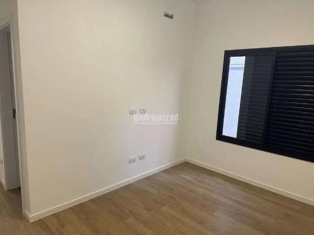 Casa / Sobrado em Condomínio para Venda em Londrina/PR Marumbi 3 Quartos