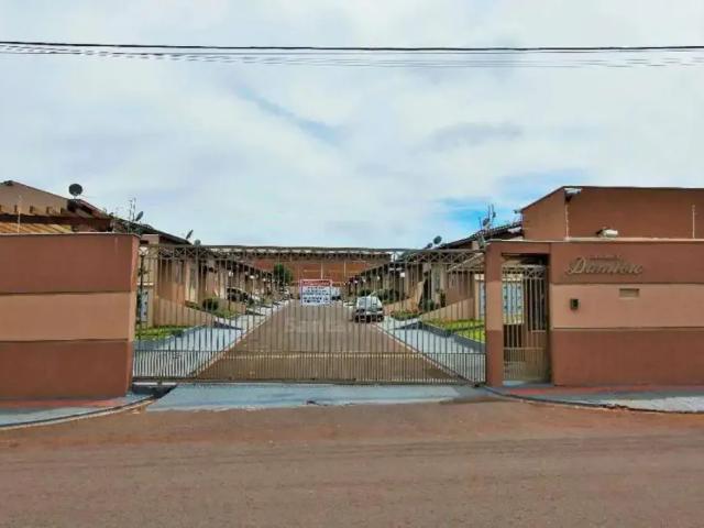 Casa / Sobrado em Condomínio para Venda em Londrina/PR Sabará III 3 Quartos