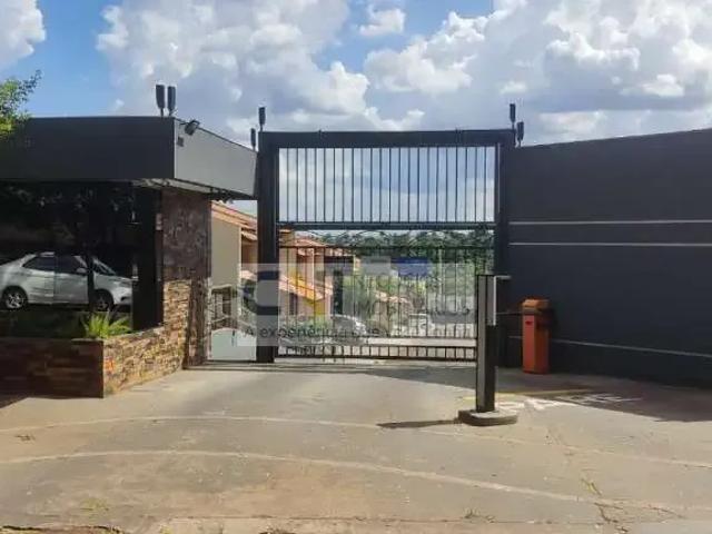 Casa / Sobrado em Condomínio para Venda em Londrina/PR Parque Jamaica 3 Quartos