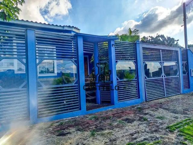 Casa / Sobrado em Condomínio para Venda em Londrina/PR Parque Leblon 3 Quartos