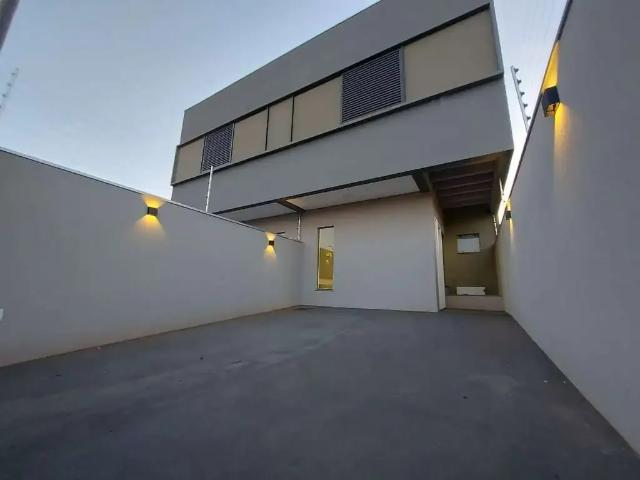 Casa / Sobrado em Condomínio para Venda em Londrina/PR Parque Tauá 3 Quartos