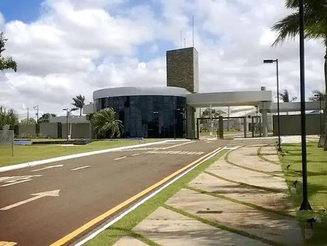Casa / Sobrado em Condomínio para Venda em Londrina/PR Recanto do Salto 3 Quartos