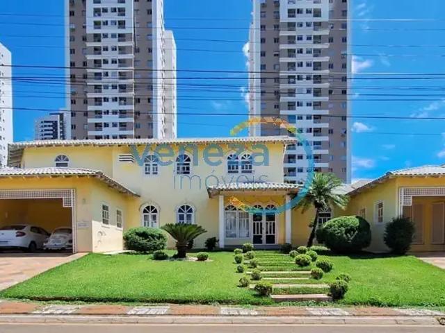 Casa / Sobrado em Condomínio para Venda em Londrina/PR Vale das Araucárias 4 Quartos