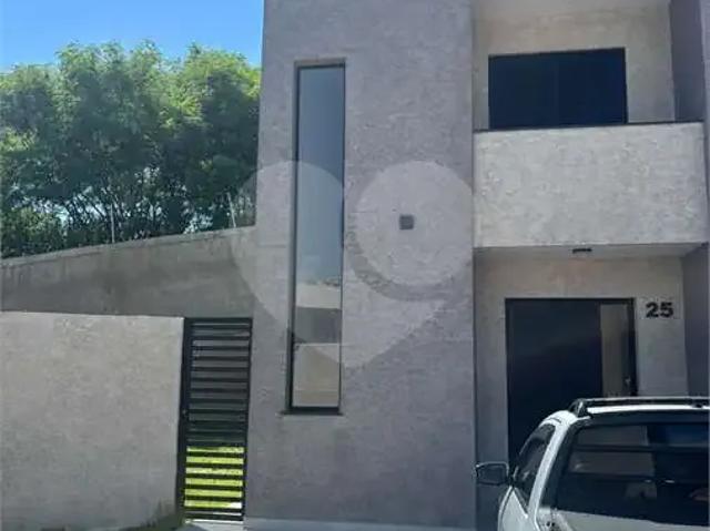 Casa / Sobrado em Condomínio para Venda em Louveira/SP Vila Omizollo 2 Quartos
