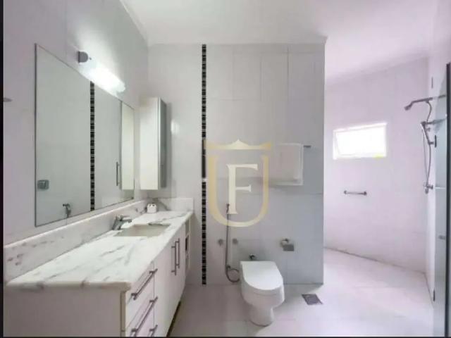 Casa / Sobrado em Condomínio para Venda em Louveira/SP Vilagge Capricio 5 Quartos