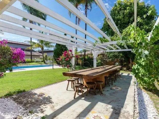 Casa / Sobrado em Condomínio para Venda em Louveira/SP Vilagge Capricio 5 Quartos