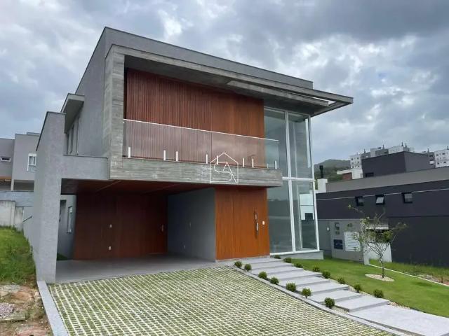Casa / Sobrado em Condomínio para Venda em Palhoça/SC Pedra Branca 4 Quartos
