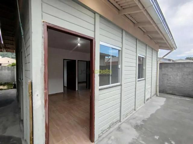 Casa / Sobrado em Condomínio para Venda em Palhoça/SC São Sebastião 2 Quartos