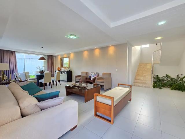 Casa / Sobrado em Condomínio para Venda em Parnamirim/RN Emaús 4 Quartos