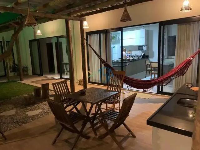 Casa / Sobrado em Condomínio para Venda em Parnamirim/RN Pirangi do Norte Distrito Litoral 3 Quartos