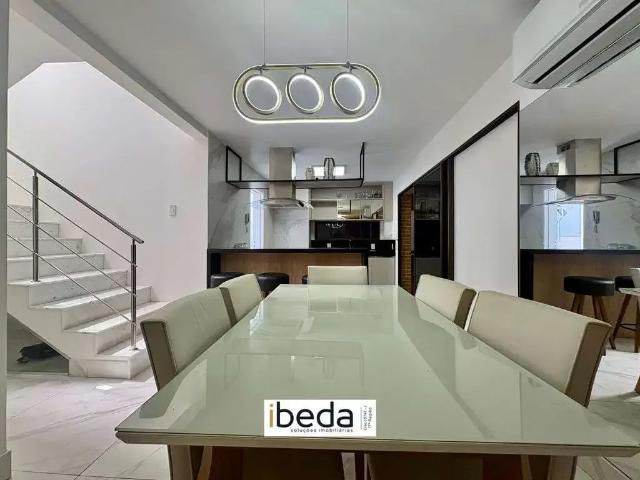 Casa / Sobrado em Condomínio para Venda em Parnamirim/RN Ponta Negra 3 Quartos