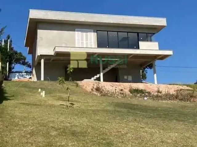 Casa / Sobrado em Condomínio para Venda em Paraibuna/SP Rio Claro 4 Quartos