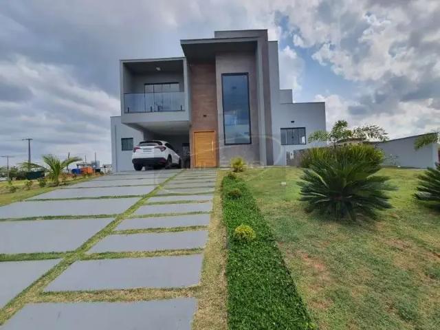 Casa / Sobrado em Condomínio para Venda em Paranapanema/SP Centro 3 Quartos