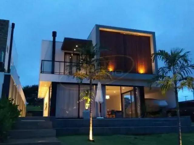 Casa / Sobrado em Condomínio para Venda em Paranapanema/SP Riviera Santa Cristina 4 Quartos