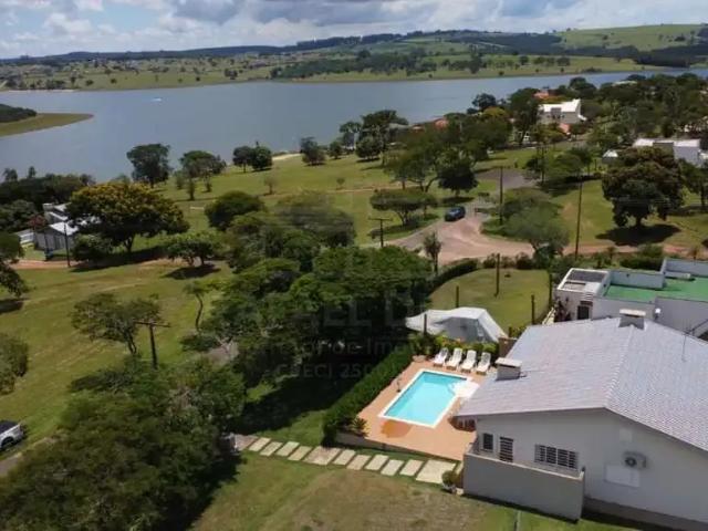 Casa / Sobrado em Condomínio para Venda em Paranapanema/SP Terras de Santa Cristina XIII Setor Marina 3 Quartos