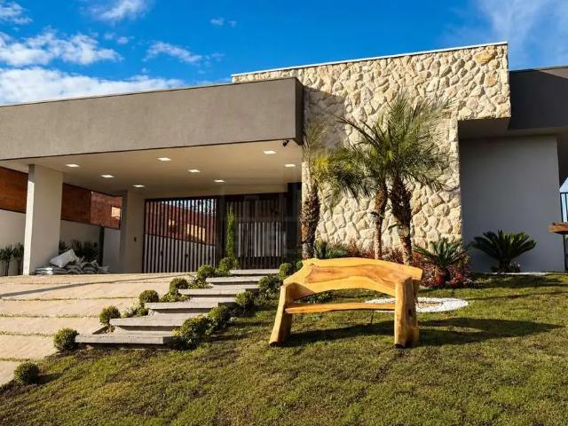 Casa / Sobrado em Condomínio para Venda em Paranapanema/SP Terras de Santa Cristina XIII Setor Marina 3 Quartos
