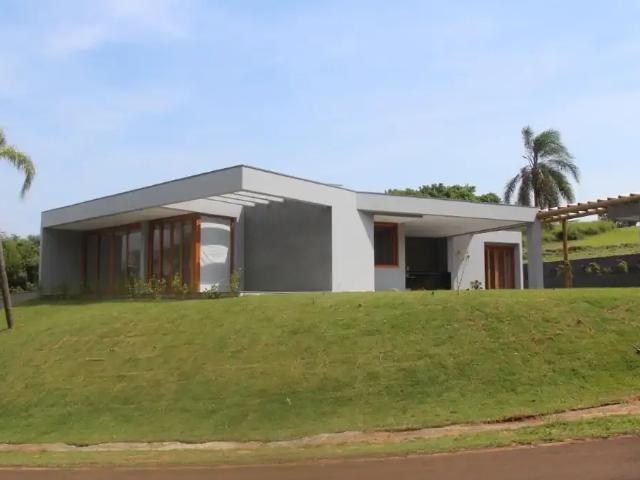 Casa / Sobrado em Condomínio para Venda em Pardinho/SP Ninho Verde II 4 Quartos